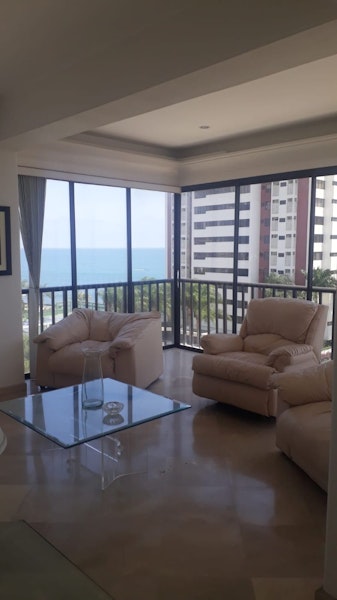 A Step Closer To Paradise - Petropolis, Edificio Terramar, Salinas SE